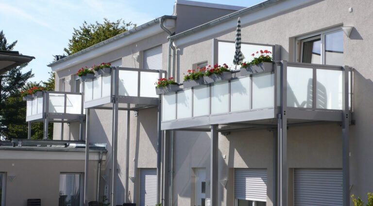 Der Unterschied zwischen Balkon und Terrasse - Balkonanbau Der Unterschied zwischen Balkon und Terrasse - Balkonanbau